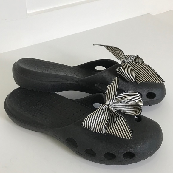 CROCS | Shoes | Crocs Audrey Hallmark Womens Size Black Slip On Mule ...